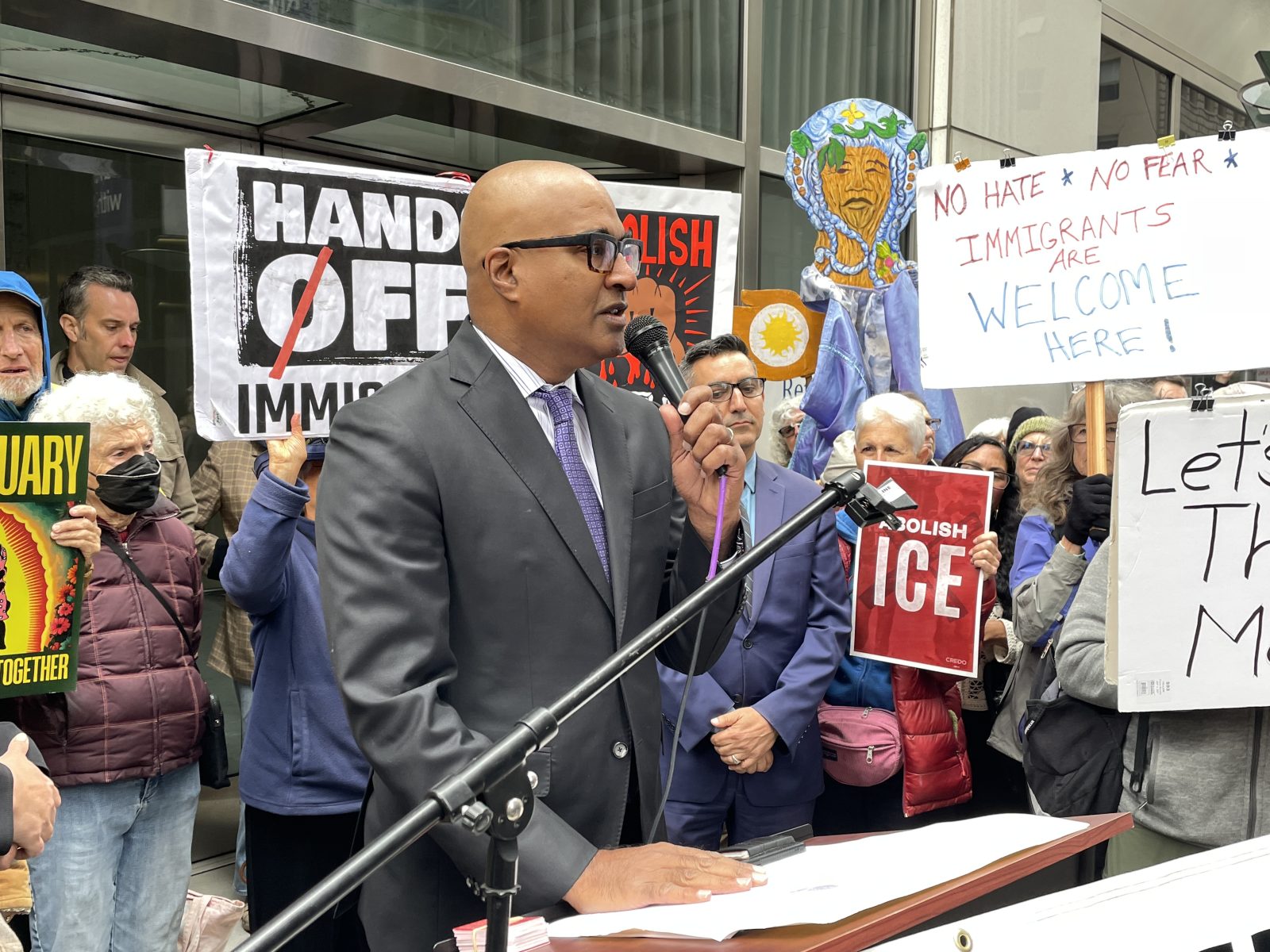 Immigrant Justice Groups Rally in San Francisco, Sacramento to Protest ...